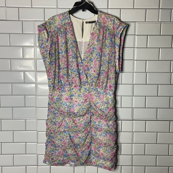 Zara | Dresses | Zara Nwot Bloggers Fave Floral Draped Mini Dress ...